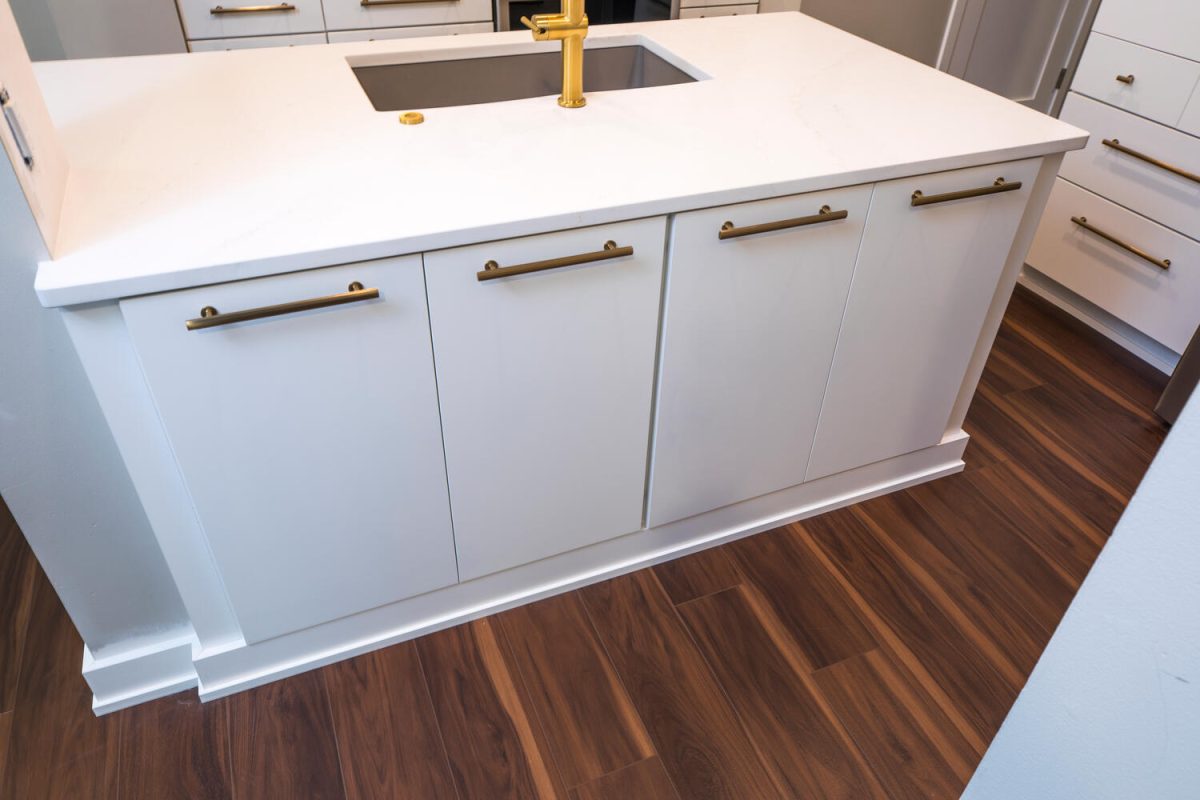 Project Feature: Contemporary Eagan Kitchen - The Cabinet Store ...
